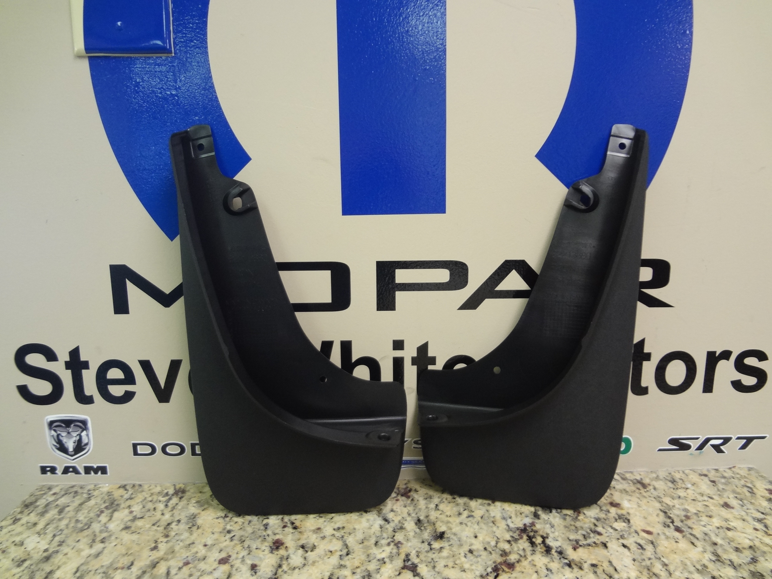 2014-2023 Jeep Cherokee Splash Guard 82213880AB | Steve White Parts