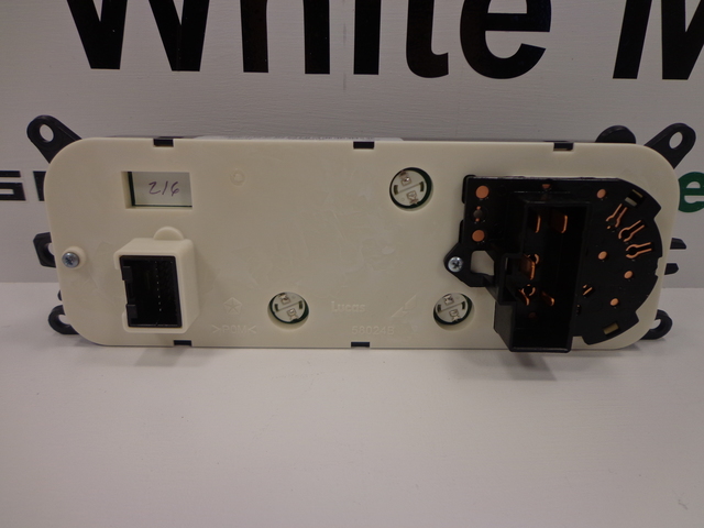 2001-2005 Dodge Air Conditioning Control 55056321AE | Steve White Parts