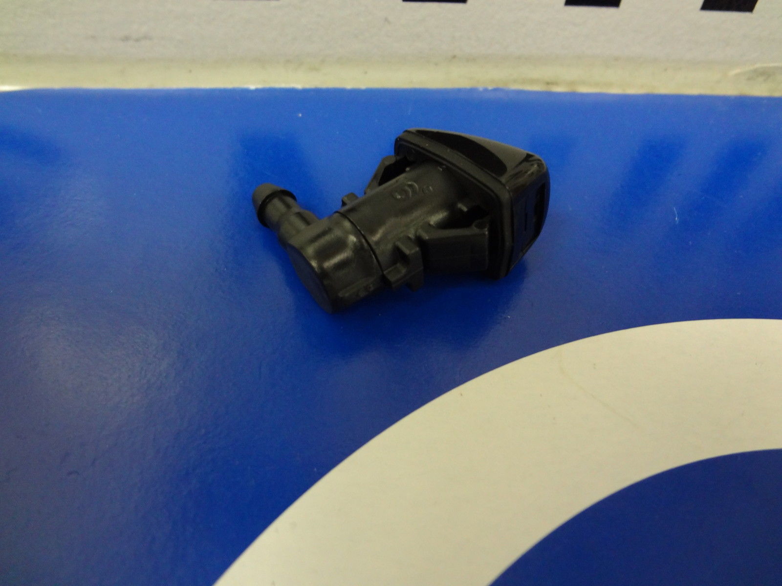 2005-2010 Jeep Grand Cherokee Windshield Washer Nozzle 55079049AA ...