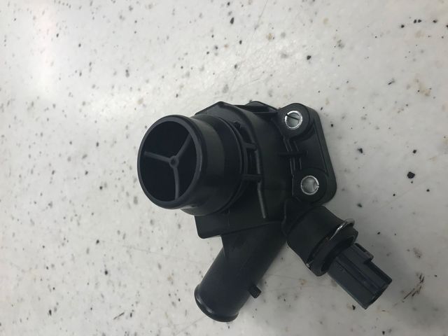 2007-2016 Volvo XC90 S80 XC70 V70 Thermostat Housing Coolant Pump Kit ...