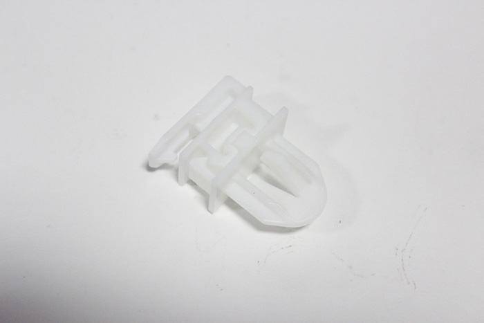 11561829 - Front Grille Retainer 2006-2010 Hummer | GMPartsNow