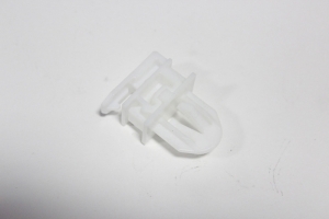 11561829 - Front Grille Retainer 2006-2010 Hummer | GMPartsNow