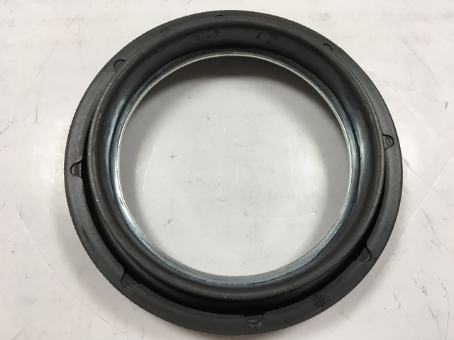 Genuine Ford Front Hub Seal F81Z-1S175-HCA | eBay