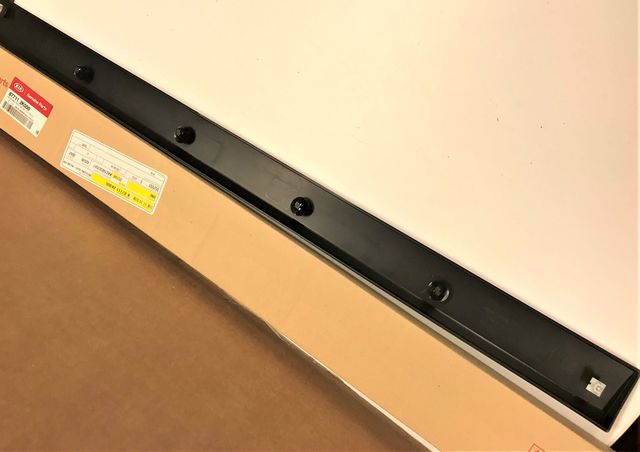 87711-2K000 - Body Side Molding 2010-2013 Kia Soul | Kia.Parts Store