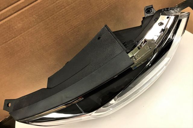 92102-D5080 - Composite Assembly 2016-2018 Kia Optima | Kia.Parts Store