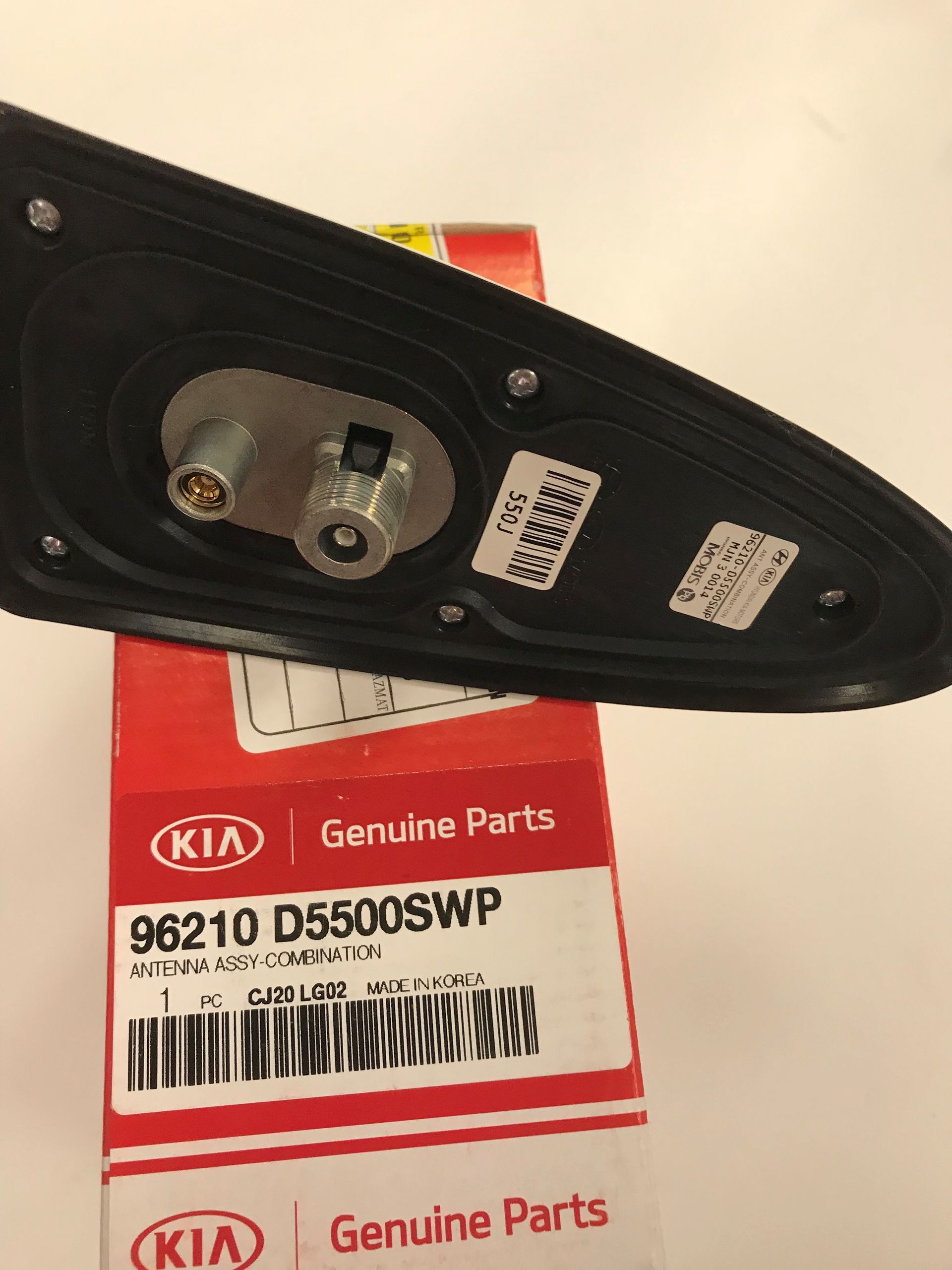 96210-D5500SWP - Antenna Assembly 2016-2018 Kia Optima | Kia.Parts Store