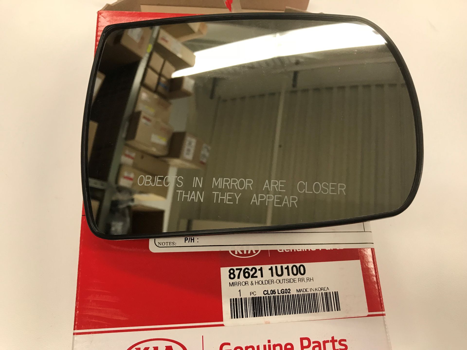 87621-1U000 - Mirror Glass 2011-2013 Kia Sorento | Kia.Parts Store
