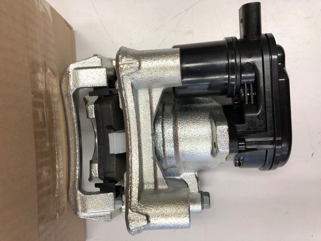 58230-3R700 - Disc Brake Kit 2015-2016 Kia Cadenza | Kia.Parts Store