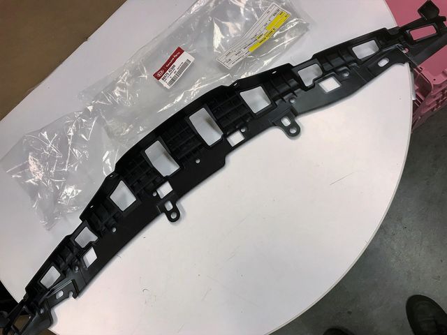 86575-4C500 - Upper Reinforced 2014-2015 Kia Optima | Kia.Parts Store