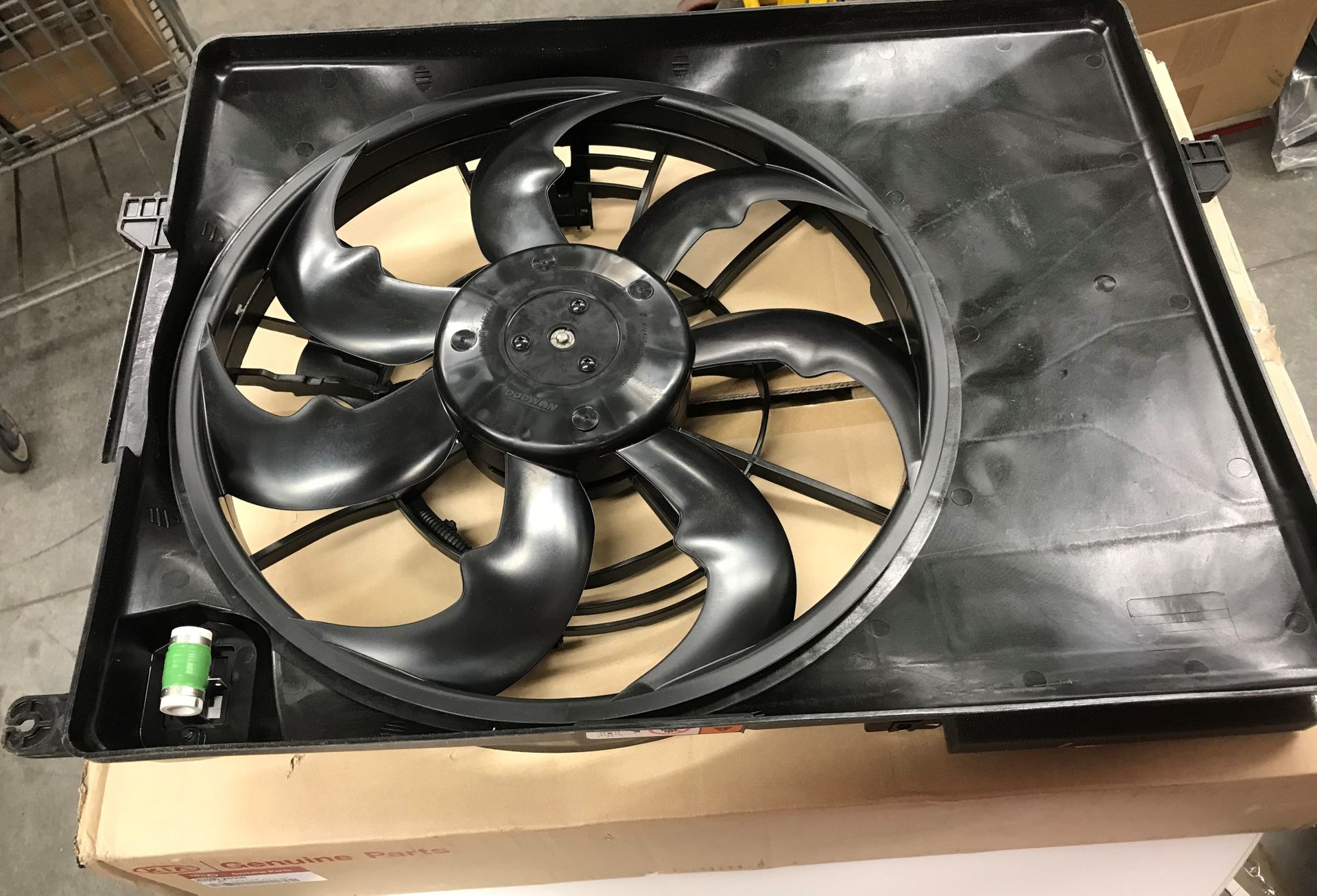 25380-2S550 - Fan Assembly 2014-2016 Kia Sportage | Kia.Parts Store