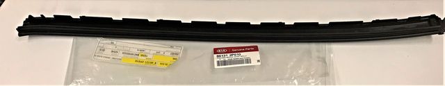 86131-2P010 - Side Molding 2011-2015 Kia Sorento | Kia.Parts Store