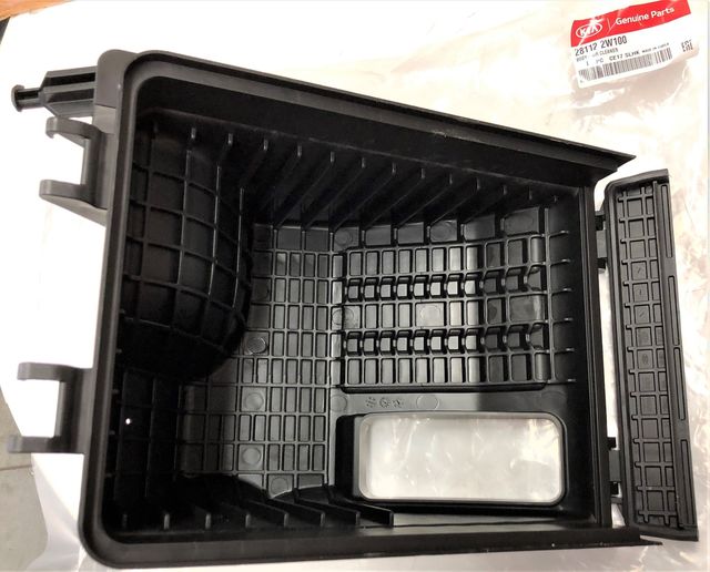 28112-2W100 - Lower Cover 2014-2015 Kia Sorento | Kia.Parts Store