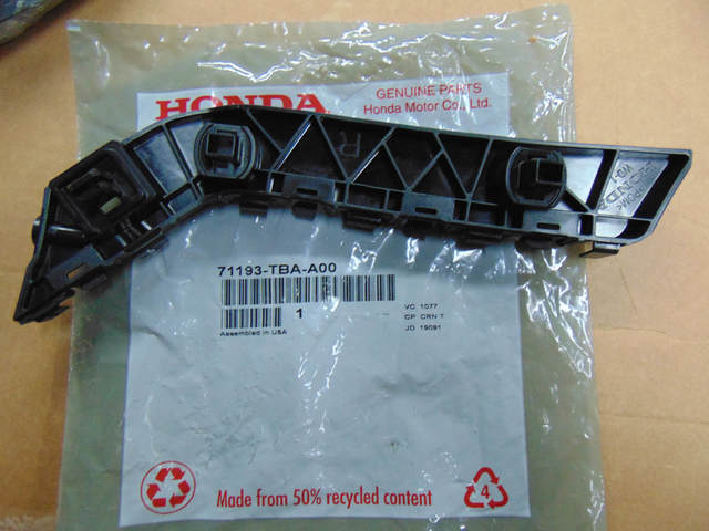 71193-TBA-A00 - Spacer, R Front Bumper Side - 2016-2020 Honda Civic ...
