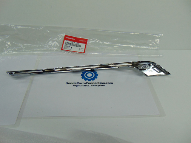 71113-TK8-A50 - Garnish R Fog Light Cover (Upper) - 2014-2017 Honda ...