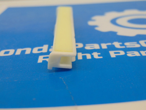 Clip Front 91570-TG7-A01 | Honda Parts Cheap