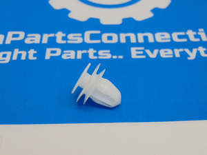 91560-S84-A01 - Clip, Door Lining (Natural) - 1992-2020 Honda | Genuine ...