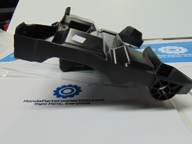 71111-T7W-A00 - Guide R Front Bumper Air - 2016-2018 Honda HR-V ...
