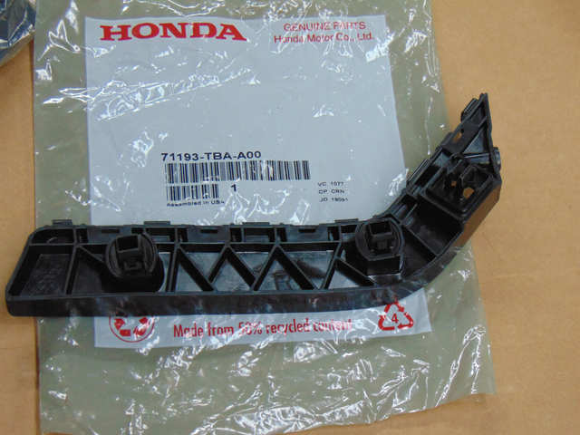 71193-TBA-A00 - Spacer, R Front Bumper Side - 2016-2020 Honda Civic ...