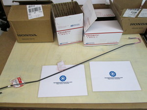 74871-TA0-G00 - 2008-2012 Honda Accord - Spring R Trunk Opener ...