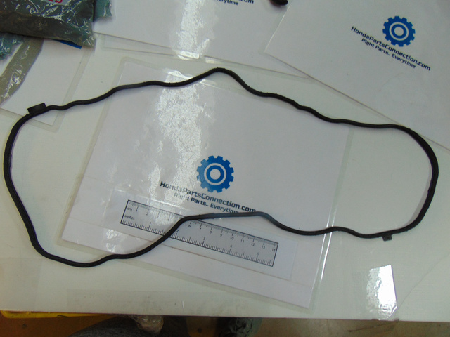 2006-2022 Honda Valve Cover Gasket 12341-RNA-A01 | Genuine Honda Parts