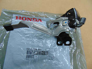 74120-TBA-A01 - Lock Assembly, Hood - 2016-2020 Honda Civic | Genuine ...