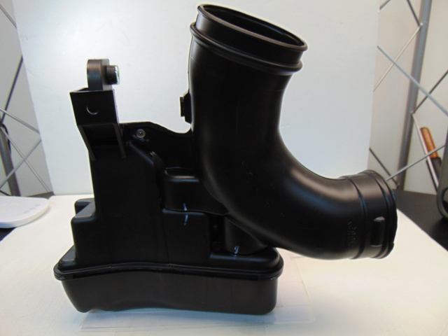 17230-R40-A00 - 2008-2012 Honda Accord - Chamber Assembly Resonator ...