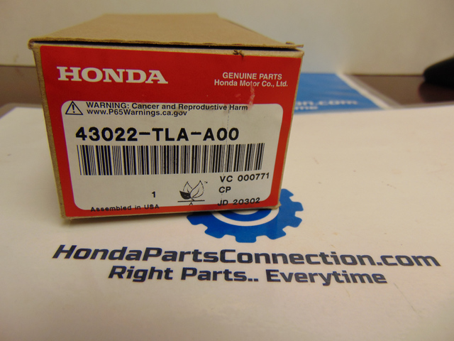 2017-2019 Honda CR-V Rear Left & Right Disc Brake Pad Set | Honda Parts ...