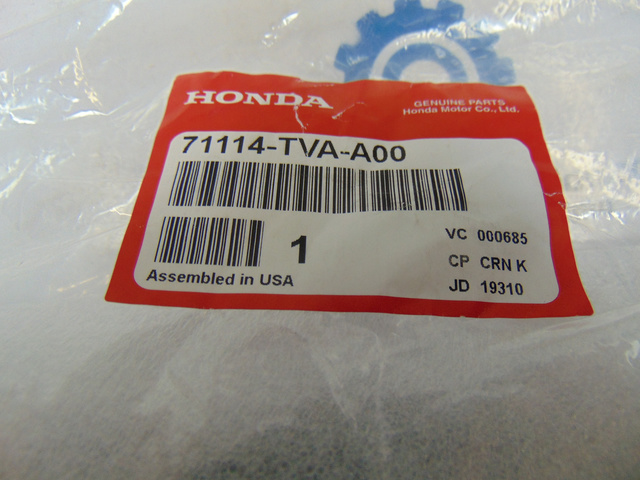 71114-TVA-A00 - 2018-2020 Honda Accord - Upper Molding | Genuine Honda ...