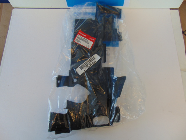 71108-T2F-A60 - Duct R Front Bumper Side - 2016 2017 Honda Accord ...