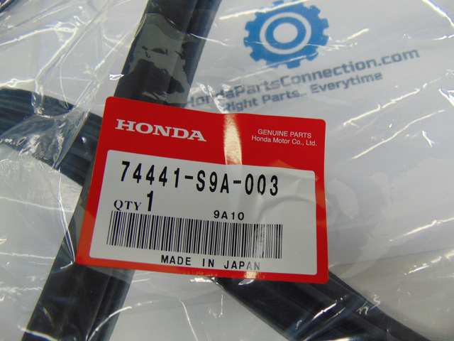 74441-S9A-003 - Weatherstrip, Glass Hatch - 2002-2006 Honda CR-V ...