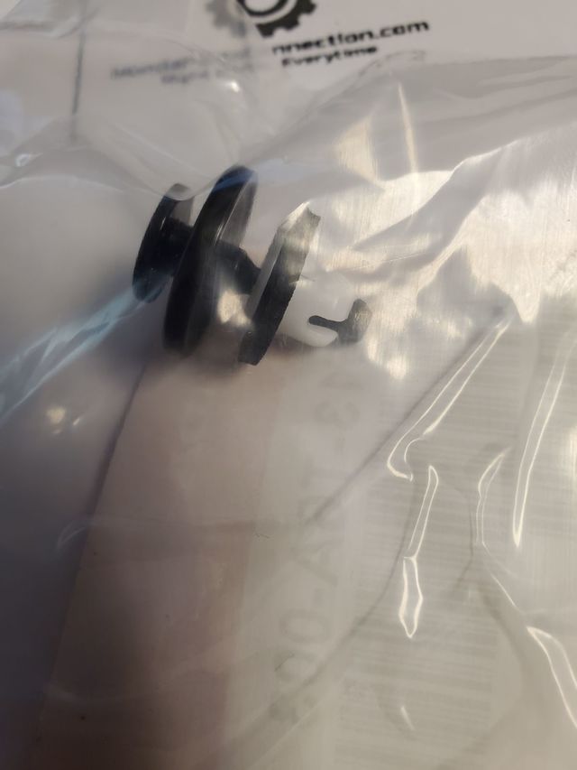 91513-T6A-003 - Clip, Tailgate Spoiler - 2015-2020 Honda | Genuine Honda Parts