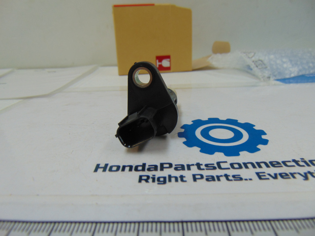 37500-R40-A01 - 2008-2017 Honda - Sensor Assembly Crank | Genuine Honda ...