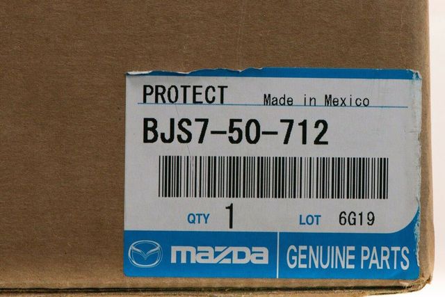 2014-2016 Mazda 3 Grille BJS750712 | QuirkParts