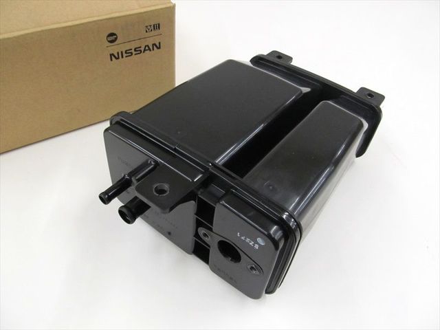 2005-2021 Nissan OEM NEW 2005-2019 Nissan Pathfinder Xterra Rear Inner ...