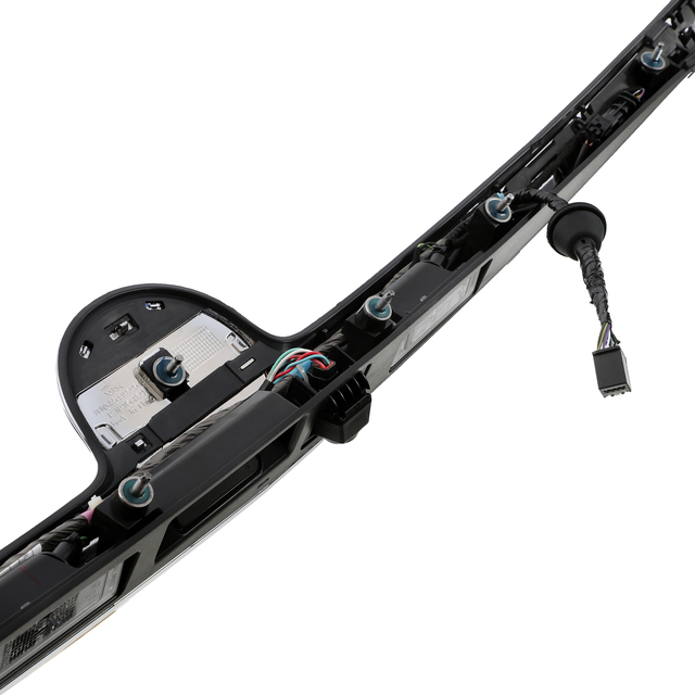 2014-2016 Buick LaCrosse Deck Lid Center Applique 90804053 | QuirkParts