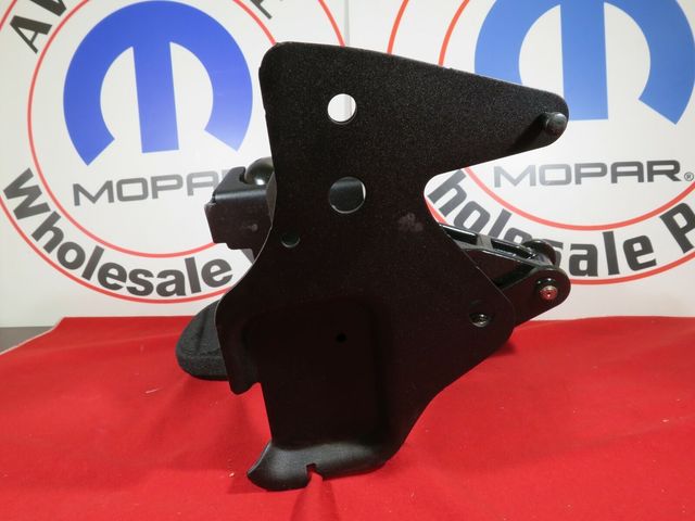 82216278AC - Bed Step-TRX Ram 1500 2021-2025 Ram 1500 | Mopar Wholesale ...