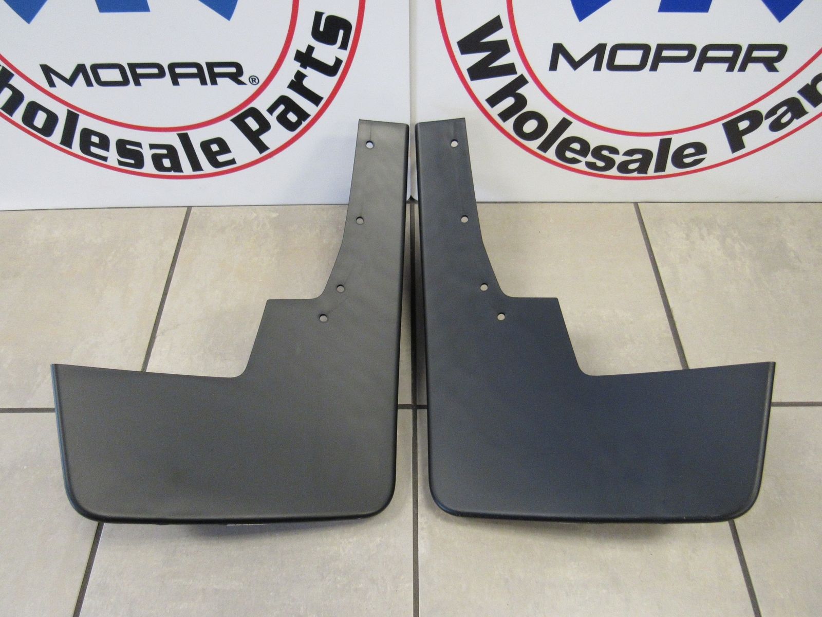 82215489AD - Molded Splash Guards, Rear For Vehicles With Production ...