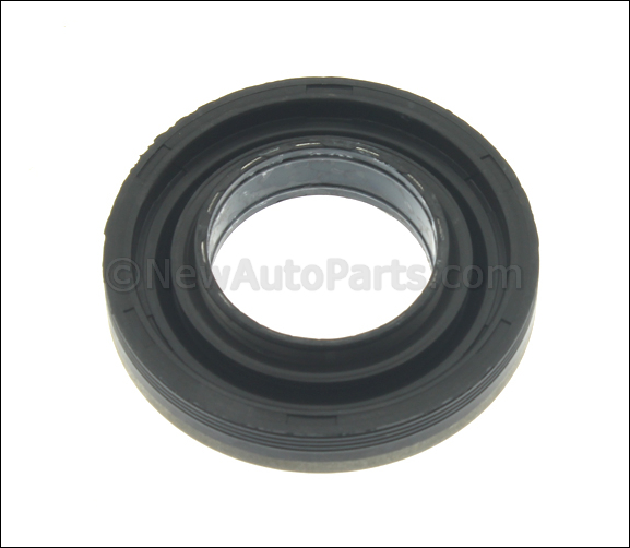 1997-2019 GM Front Axle Output Shaft Seal 22761722 | NewGMParts.com