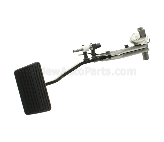 2015-2019 GM Brake Pedal 84374588 | NewGMParts.com