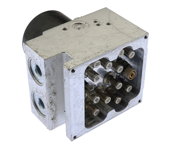 2008-2017 GM Brake Pressure Modulator Valve 25879231 | NewGMParts.com