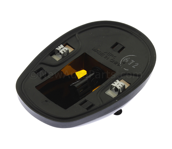 2000-2007 GM Roof Clearance Outer Lamp 15059752 | NewGMParts.com