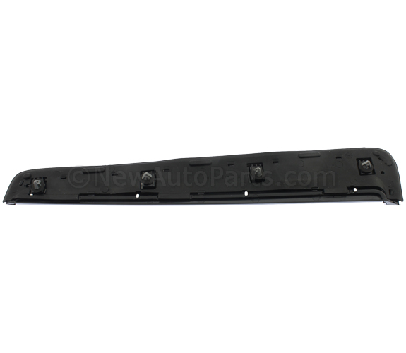 2015-2020 GM Front Molding - Passenger Side (RH) 23227753 | NewGMParts.com