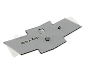 2008-2015 Chevrolet Front Grille Bowtie Logo 22909142 | NewGMParts.com