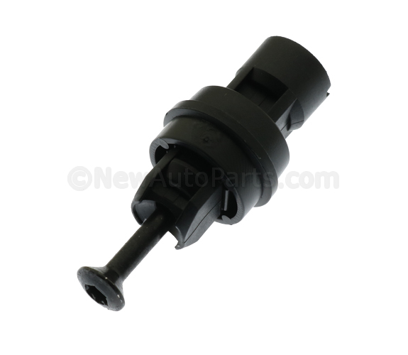 2014-2024 GM Tail Lamp Retainer 22876572 | NewGMParts.com