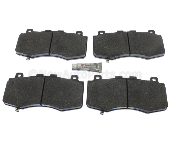2018-2021 Mopar Front Disc Brake Pad Kit 68399095AC | NewAutoParts.com
