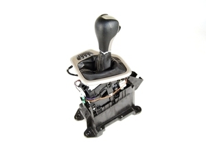 2014-2018 Jeep Cherokee Transmission Shifter 6MD111X9AD | My Mopar Parts