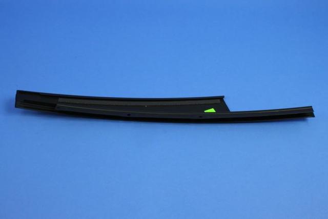 2014-2023 Jeep Cherokee B Pillar Applique, Right 68102562AC | My Mopar ...