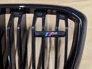 51-13-5-A36-BD0 - X3/X4 front Upper Grille Black with MPA/ICAM - 2022 ...