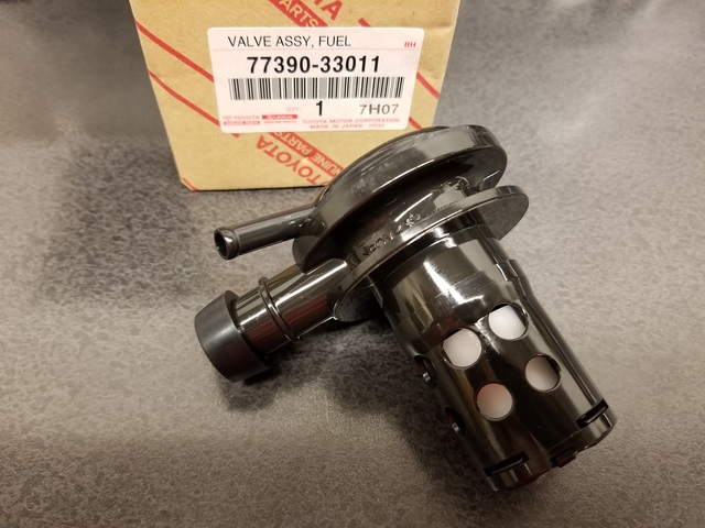 1999-2004 Toyota Valve Assembly, Fuel Tank Overfill Check 77390-33011 ...