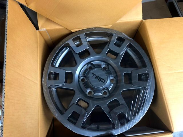 2020-2024 Toyota 4Runner 17" Wheel, Gloss Gunmetal Gray, TRD PTR20 ...